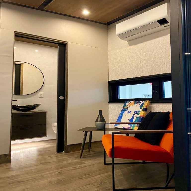 Mobile Tiny Office G-LOUNGE PLUS 175 - Tiny House Universe