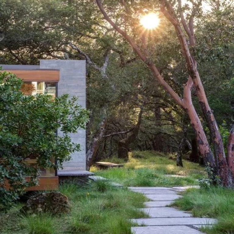 Off Grid 2 Floor Backyard Home Office Design - Tiny House Universe