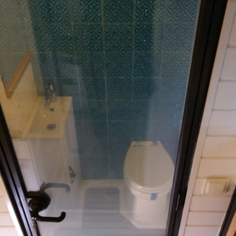 Atik Family 20m2 Maniac Caravan Life - Tiny House Universe