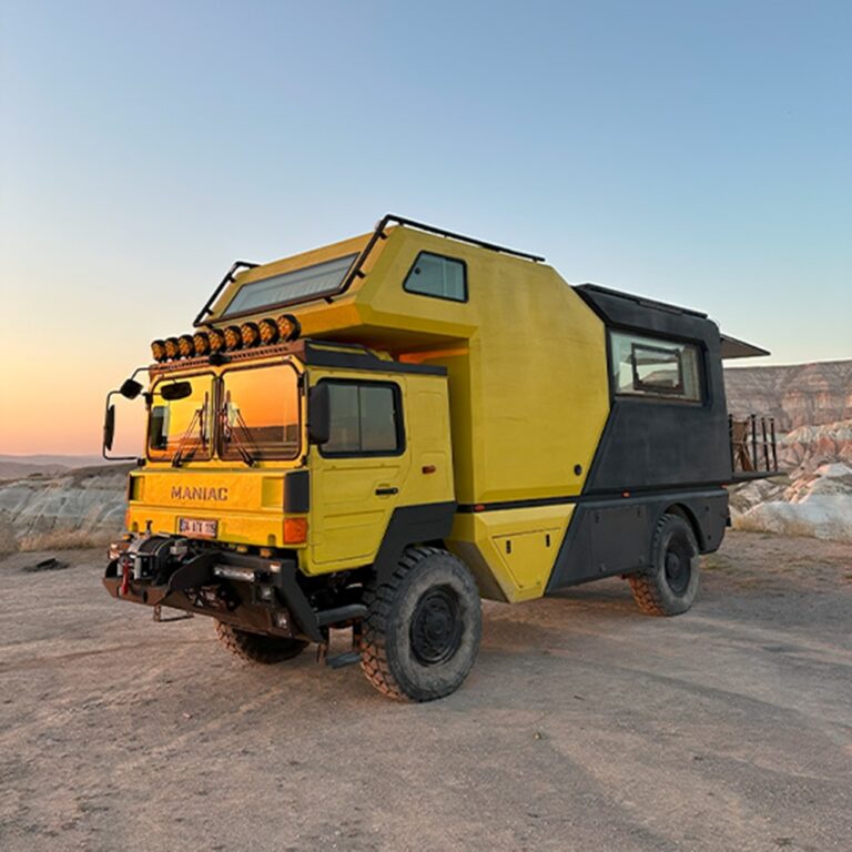 Atik Family 20m2 Maniac Caravan Life - Tiny House Universe